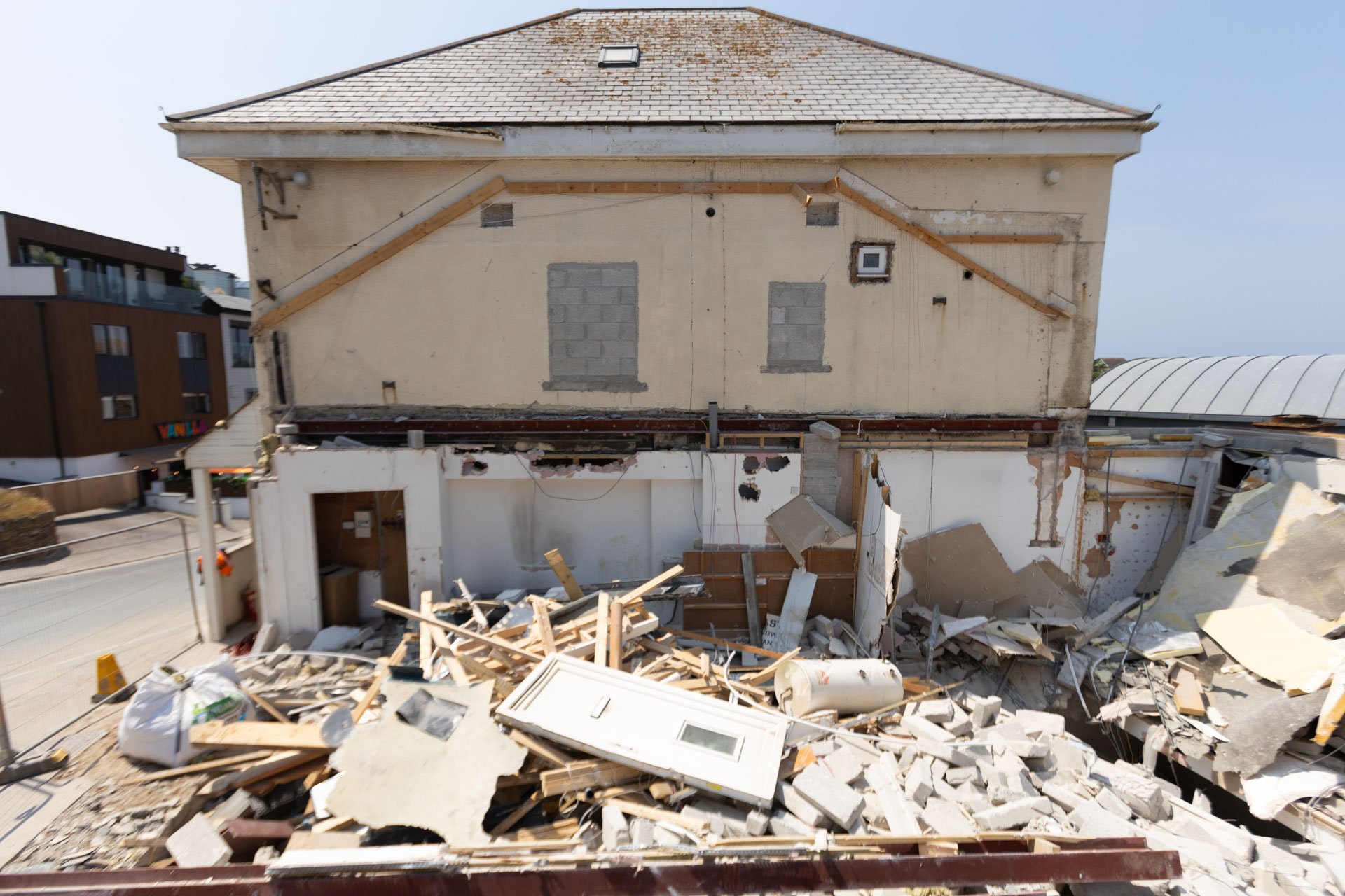 Demolition & Skip Hire in Cornwall & Devon - DSW Group Ltd